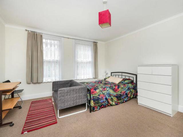 Studio flat for rent in Rosenthal Road, Catford, SE6