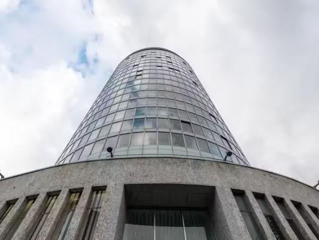Studio flat for rent in Rotunda, New Street, Birmingham, B2, B2