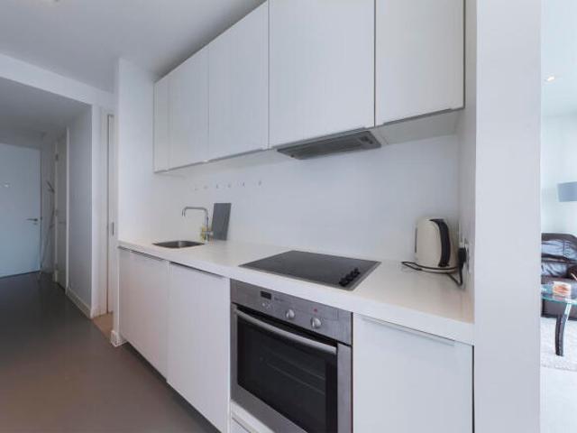 Studio flat for rent in Rotunda, 150 New Street, Birmingham, B2