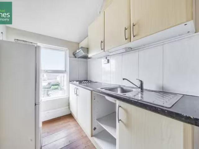 Studio flat for rent in Rowlands Road, Worthing, BN11