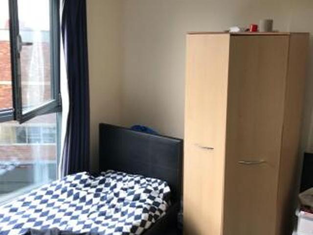 Studio flat for rent in Salisbury Street, Southampton, Hampshire, SO15