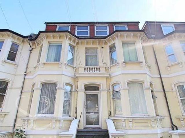 Studio flat for rent in Seafield Road Hove BN3