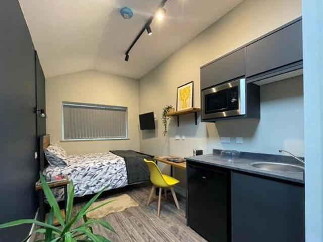 Studio Flat For Rent In Selly Oak