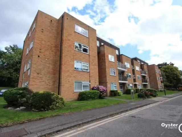 Studio flat for rent in September Way, Stanmore, HA7
