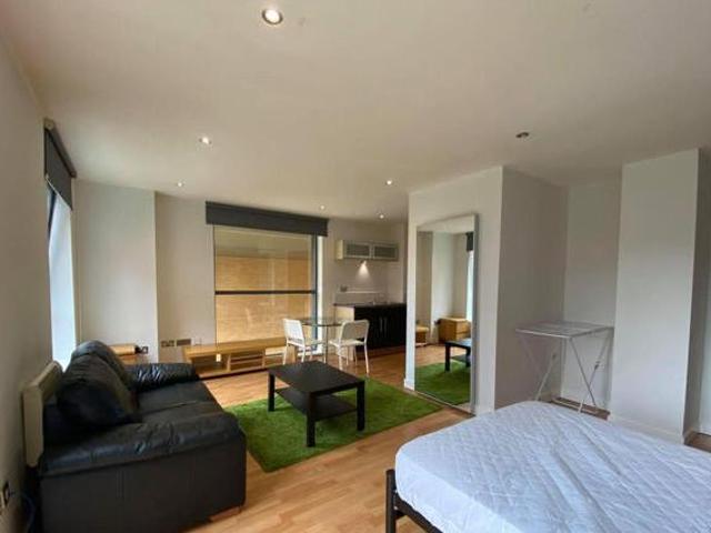 Studio Flat For Rent In Sheffield