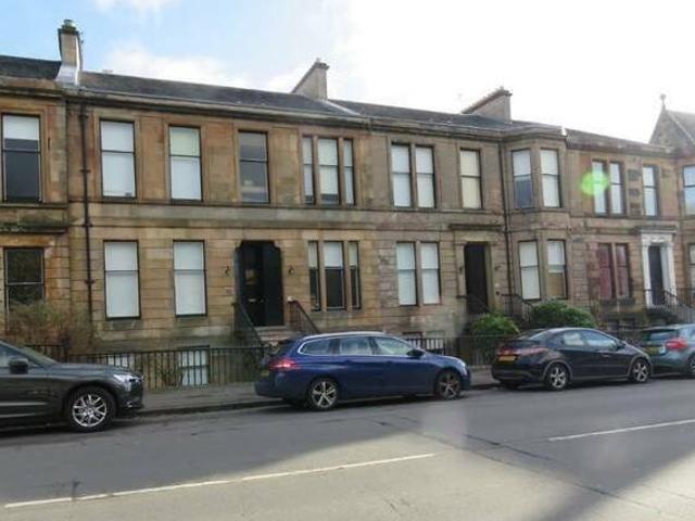 Studio flat for rent in Shields Road Glasgow G41
