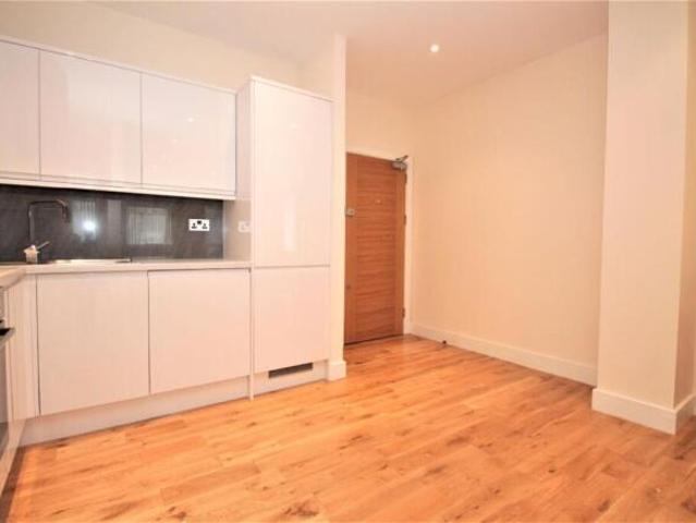 Studio flat for rent in Shirley Street, Canning Town, London E16