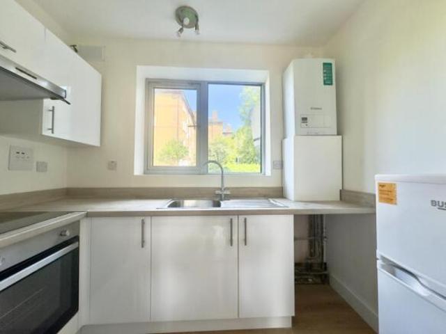 Studio flat for rent in Sidney Boyd Court, West End Lane, West Hampstead, NW6