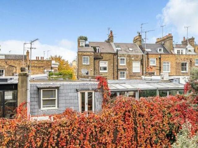 Studio Flat For Rent In South Kensington, London