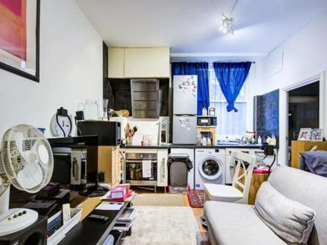 Studio Flat For Rent In South Kensington, London
