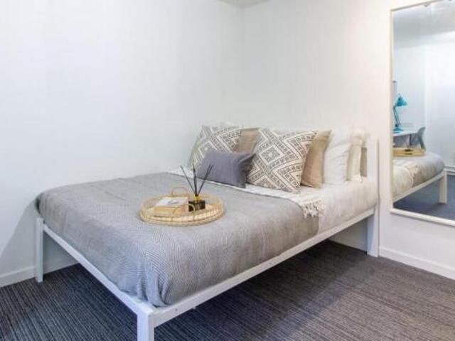 Studio flat for rent in Southampton | Student | September | SO16