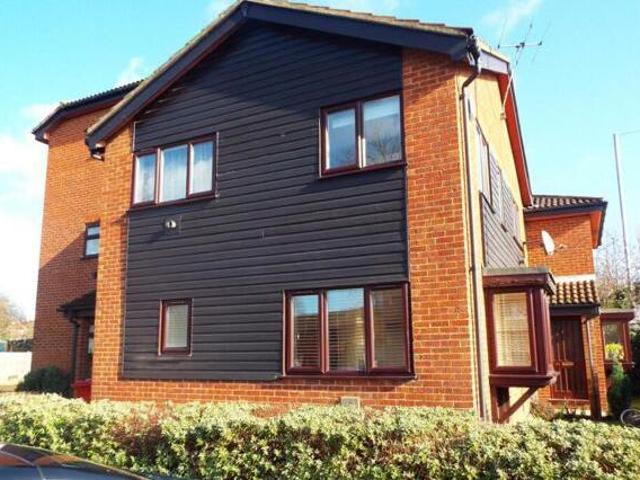 Studio Flat For Rent In Slough