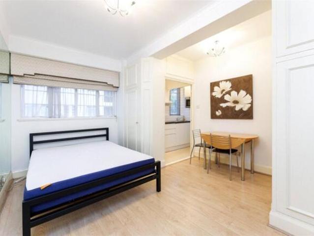 Studio flat for rent in Sloane Avenue, Chelsea, London, SW3