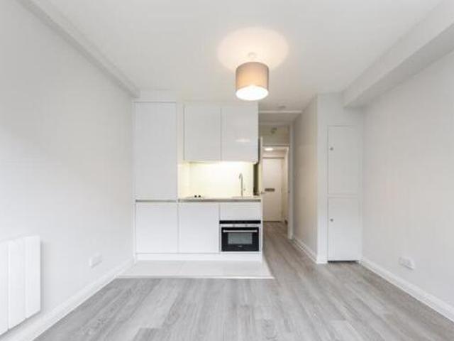 Studio Flat For Rent In Sloane Street, London