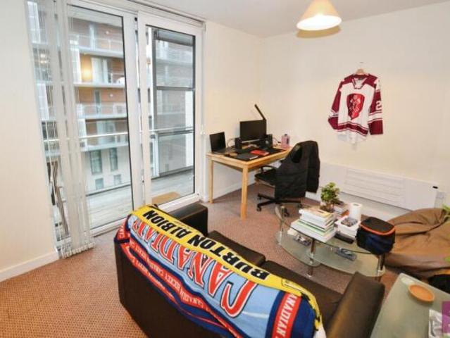 Studio flat for rent in Spectrum 3, Blackfriars Road, Salford, Manchester, M3