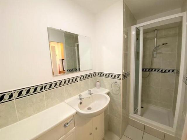 Studio flat for rent in Spencer Mews, Hammersmith, London, W6
