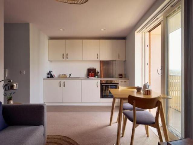 Studio flat for rent in Sweet Street, Leeds, LS11