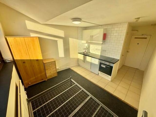 Studio flat for rent in St Augustines Street, NORWICH, NR3