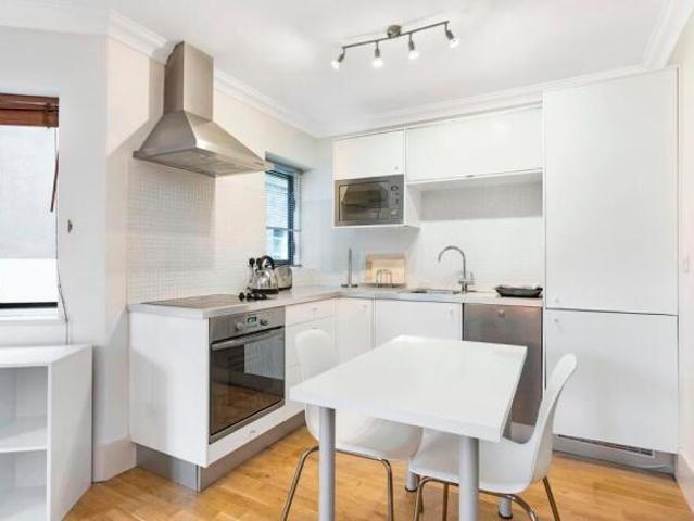 Studio flat for rent in St Helens Gardens W10
