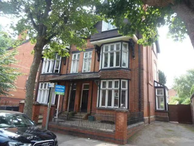 Studio flat for rent in St James Road, Leicester, LE2