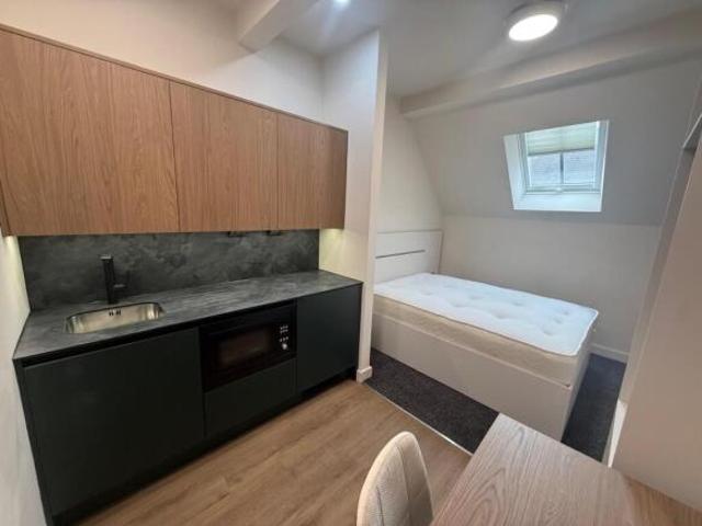 Studio flat for rent in St Mary's Gate, Derby, DE1
