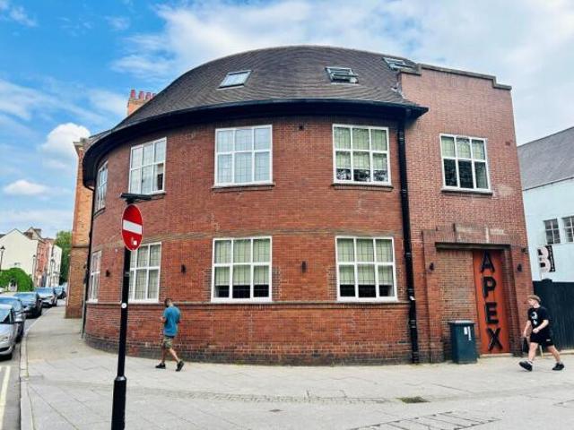 Studio flat for rent in St. Marys Gate, DERBY, DE1