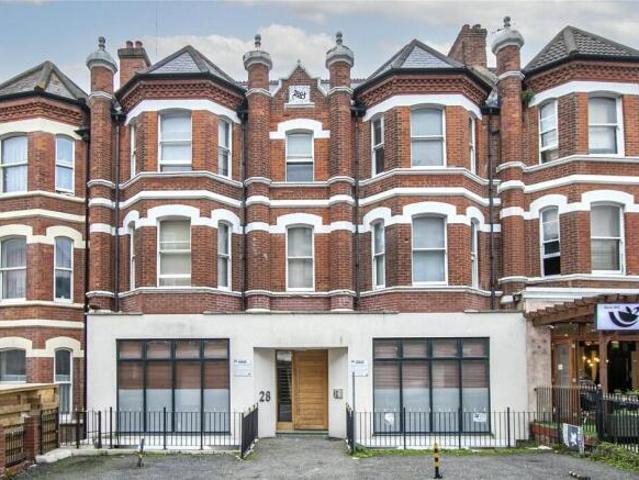 Studio flat for rent in St. Peters Road, Bournemouth, BH1