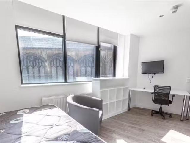 Studio flat for rent in St. Stephens House, Colston Avenue, Ci.
