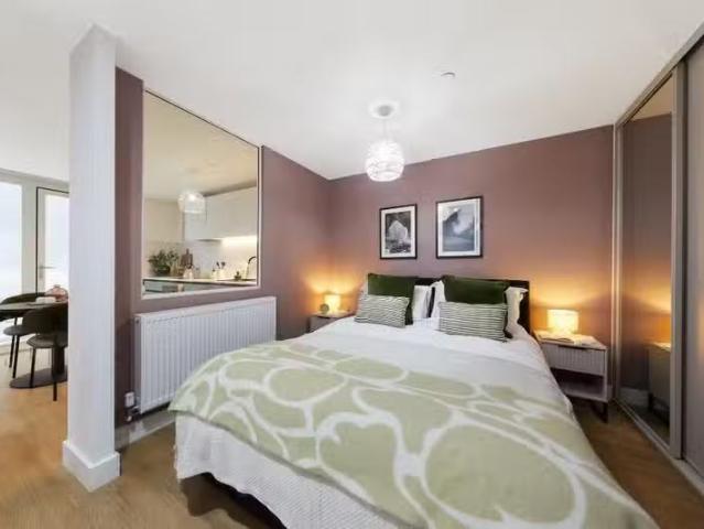 Studio flat for rent in Stafford Street, Bristol, BS3