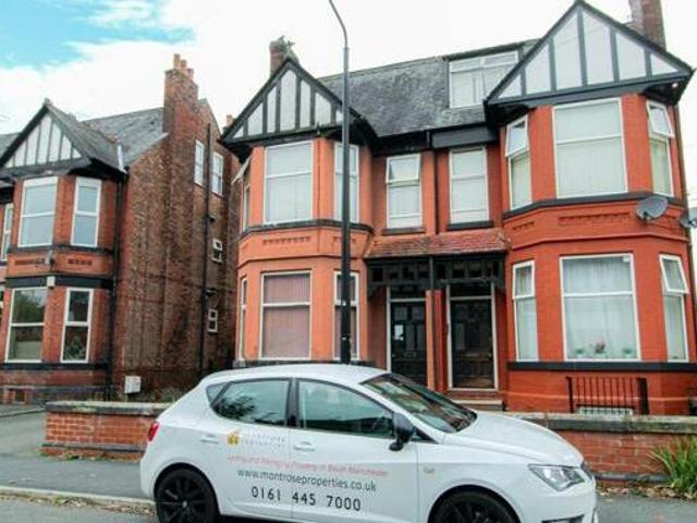 Studio Flat For Rent In Stretford