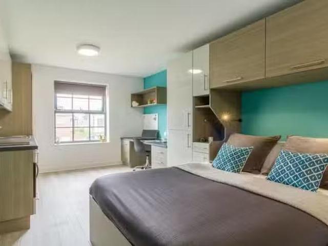 Studio flat for rent in Student Only 51 Weeks Durham DH1
