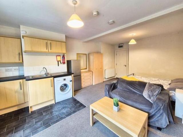 Studio flat for rent in Studio 3 607 Ecclesall Road, Ecclesall, S11