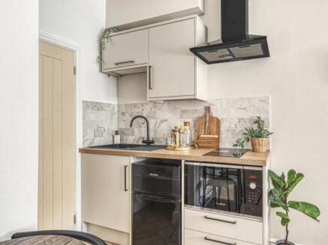 Studio flat for rent in Studio 1, Markeaton Street, DE1