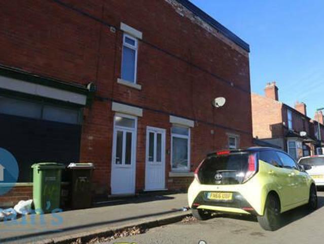Studio flat for rent in Studio 4 Russell Road Nottingham NG7
