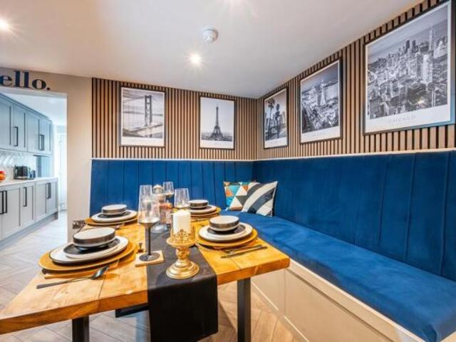 Studio flat for rent in Studio 5, 35 Dover Street, Swindon, Wiltshire, SN1