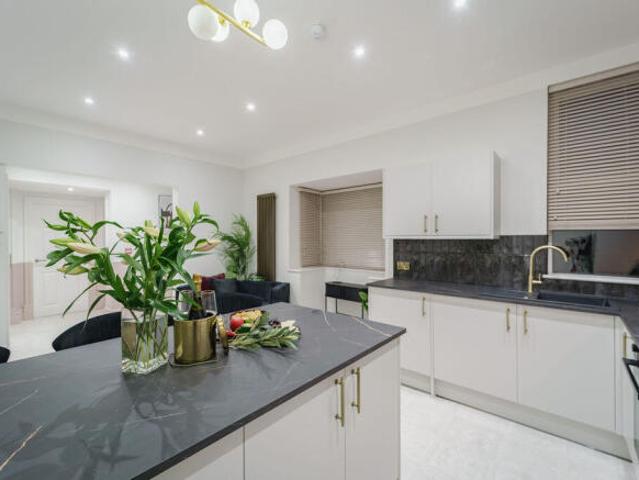 Studio flat for rent in Studio 5, Charnwood Street, Derby, Derbyshire, DE1