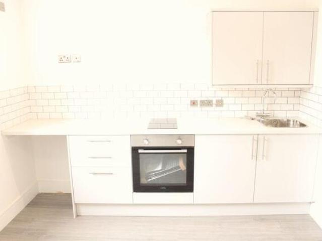 Studio flat for rent in Studio Apartments, 32 34 St. Johns, Worcester, WR2