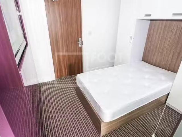 Studio flat for rent in Sunbridge Halls, Sunbridge Road, BD1 2.