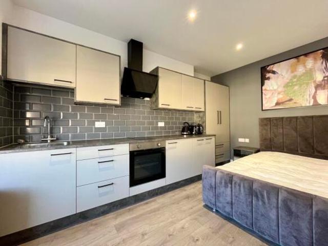 Studio flat for rent in Suite 006, Broadway, Peterborough, PE1