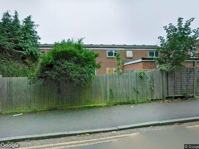 Studio Flat, Fuller St, NW4