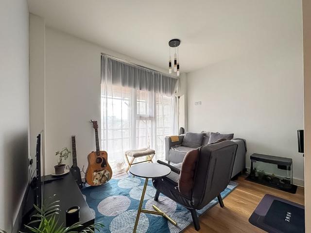 Studio Flat, Gradwell St, L1