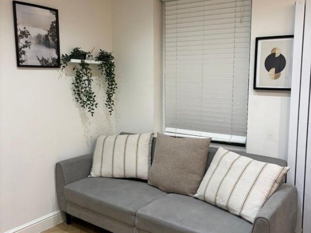 Studio Flat, Grafton Road, NW5