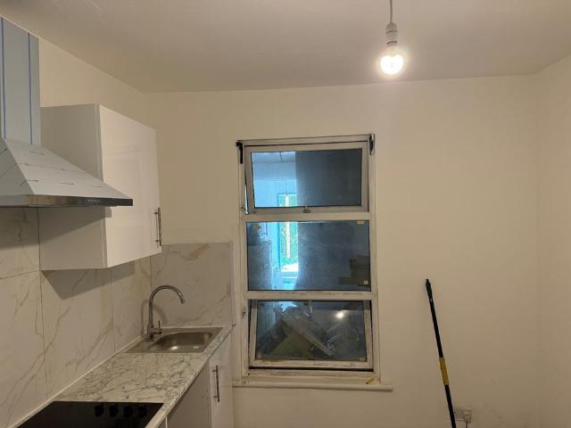 Studio Flat, Grainger Road, N22