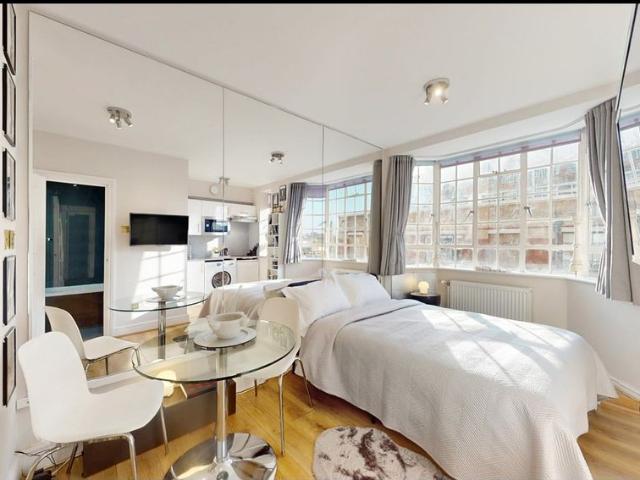 Studio Flat, Greater London, SW3