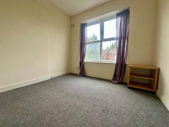 Studio Flat, Hampden, N8