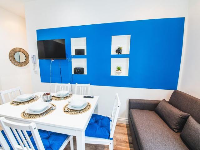 Studio Flat, Harrow Road, W10