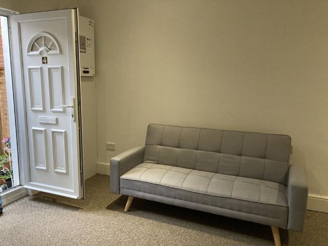 Studio Flat, Herne Hill, SE24