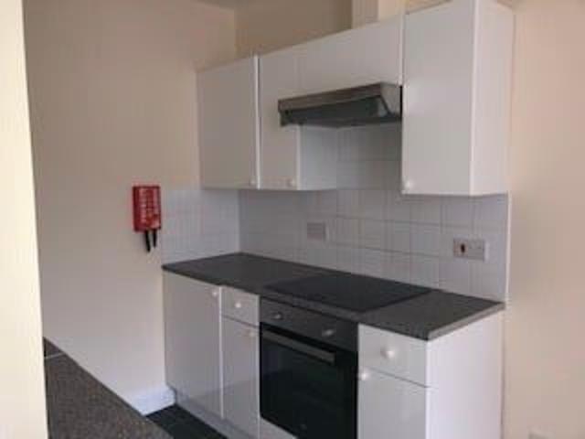 Studio Flat, Herne Hill, SE24