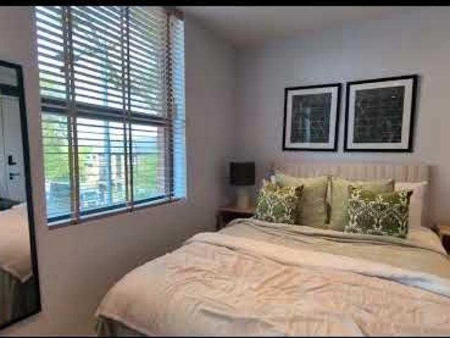 Studio Flat, High Road, N15