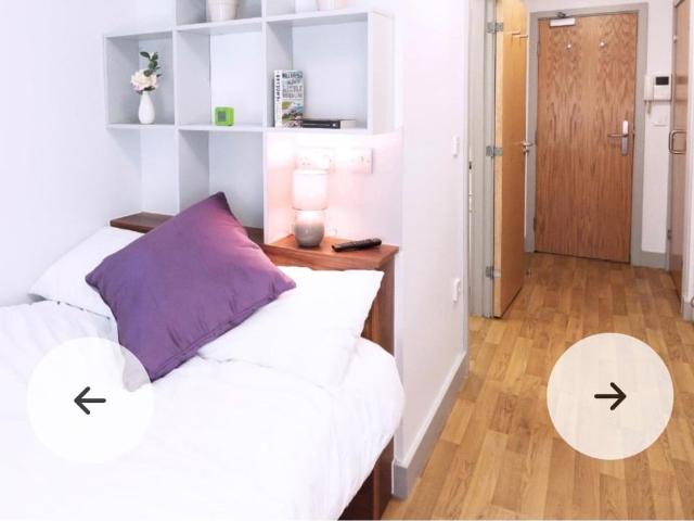 Studio Flat, High St, SO14